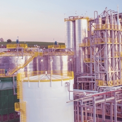 Raízen confirma planos de construção de 20 plantas de etanol E2G entre ...