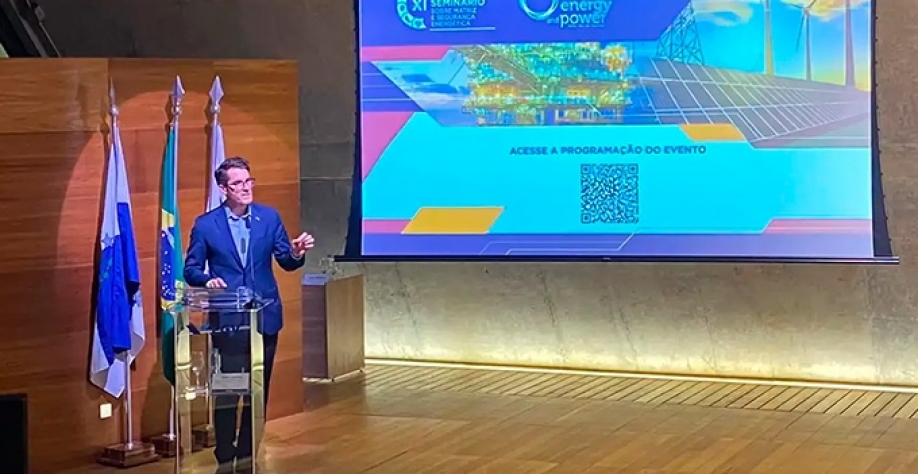 EUA podem ajudar no financiamento de projetos de transição energética ...