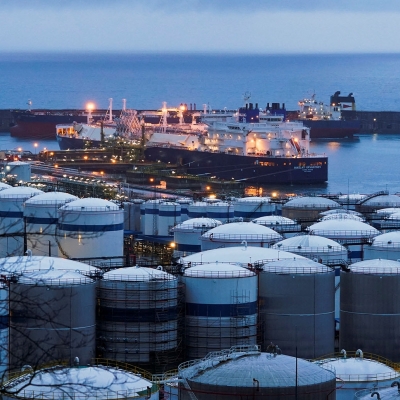 Rússia considera proibição de exportação de gasolina após grande ...